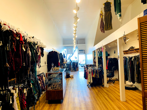 The Mystic Closet - Home Design Specialist at 164 Kamehameha Ave, Hilo ...